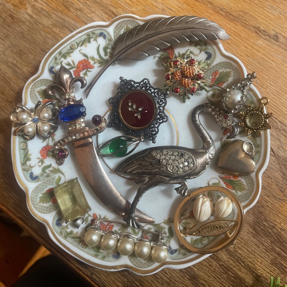 Jewelry | Vintage Pins And Broaches From 1921950 Buy Individually For ...